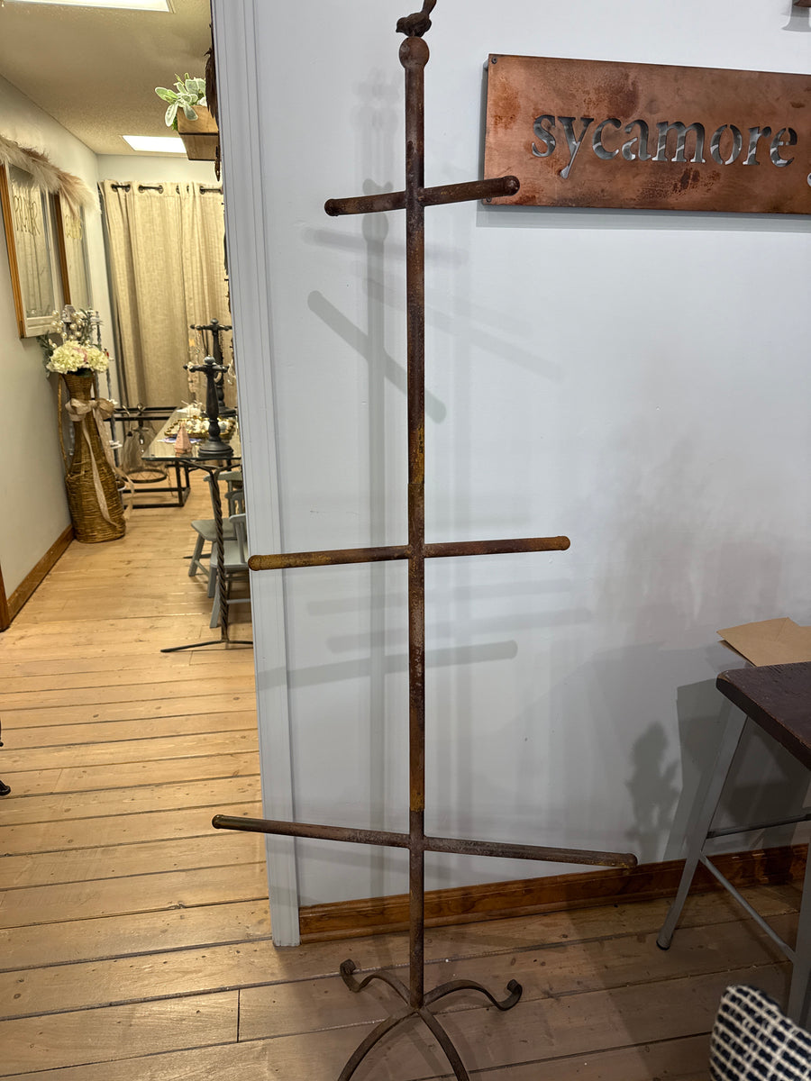 Metal Tree Rack – Sycamore Grove | Design Co.